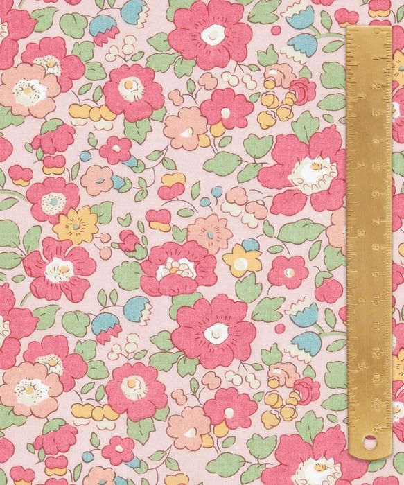 LIBERTY TANA LAWN CLASSIC 24 BETSY MEADOW B – QSQuilting